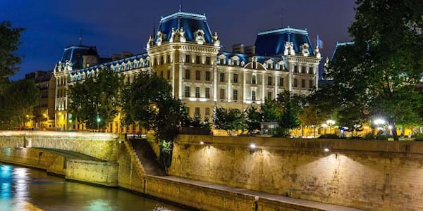 Paris Ghost Tour - Haunted Tours - City Wonders