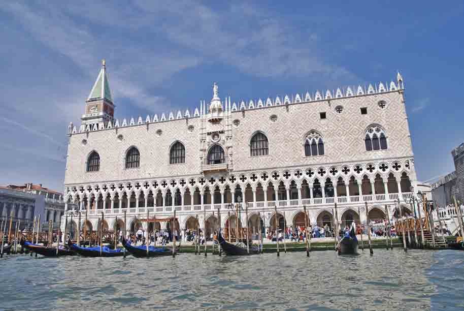 Doge's Palace Tours - Special entry into restricted areas - City Wonders