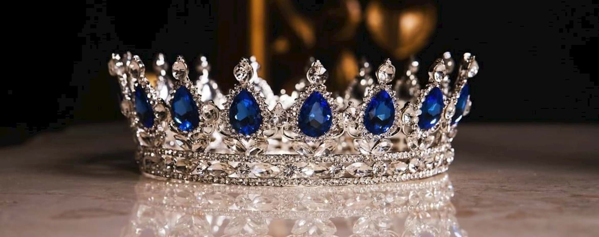 Netflix The Crown – The Real Life Edit - City Wonders