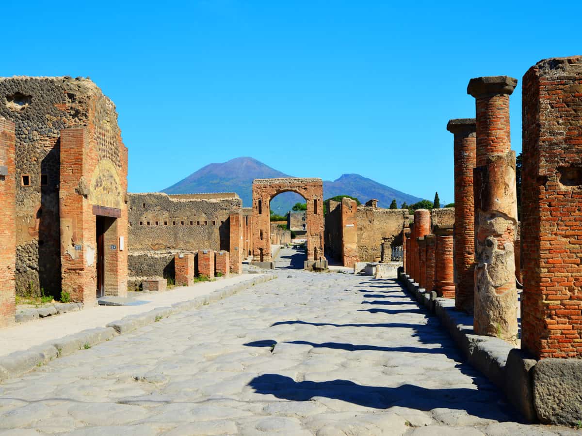 Pompeii and Positano Day Trip from Rome - City Wonders