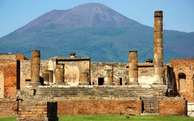 Pompeii & Vesuvius Volcano Day Trip from Rome - City Wonders