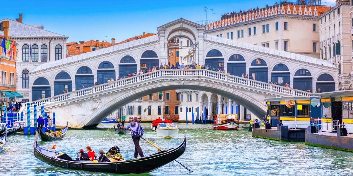 Venice Tours – Gondola rides, behind-the-scenes access and expert ...