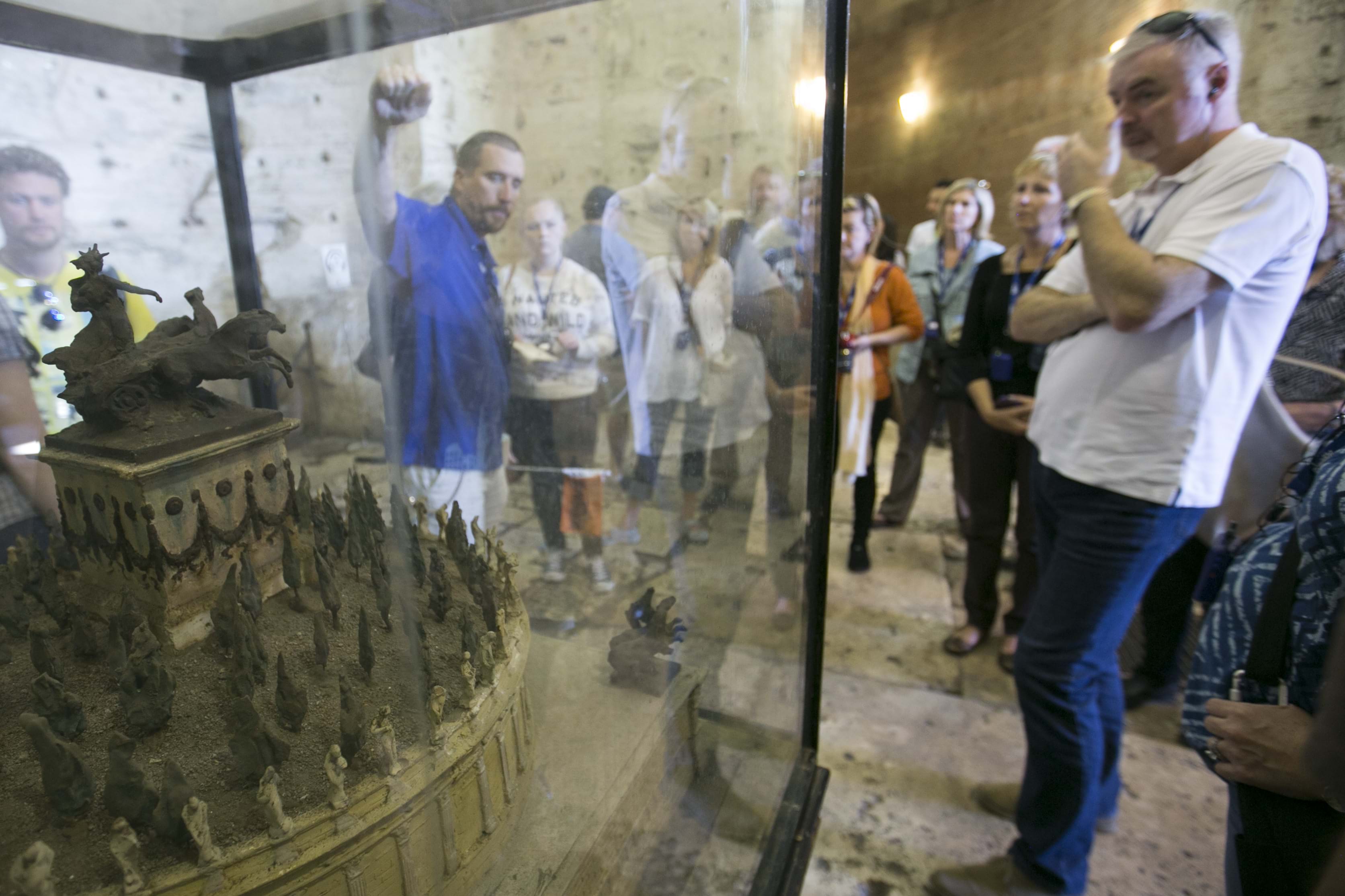 St. Angelo Castle Express Tour | Small-Group Guided Visit in Rome ...