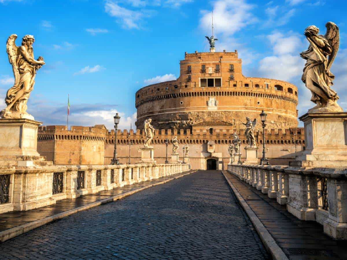 St. Angelo Castle Express Tour | Small-Group Guided Visit in Rome ...