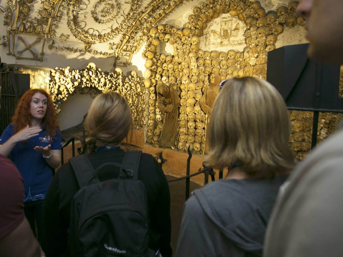 Crypts & Catacombs Guided Evening Tour - City Wonders