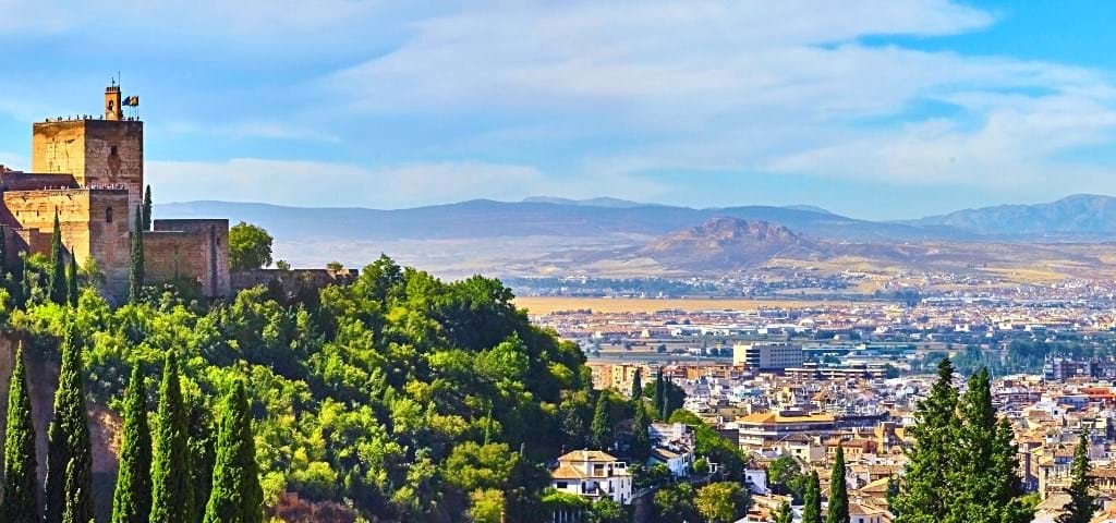 Alhambra Granada Tours 2024. Book now - City Wonders