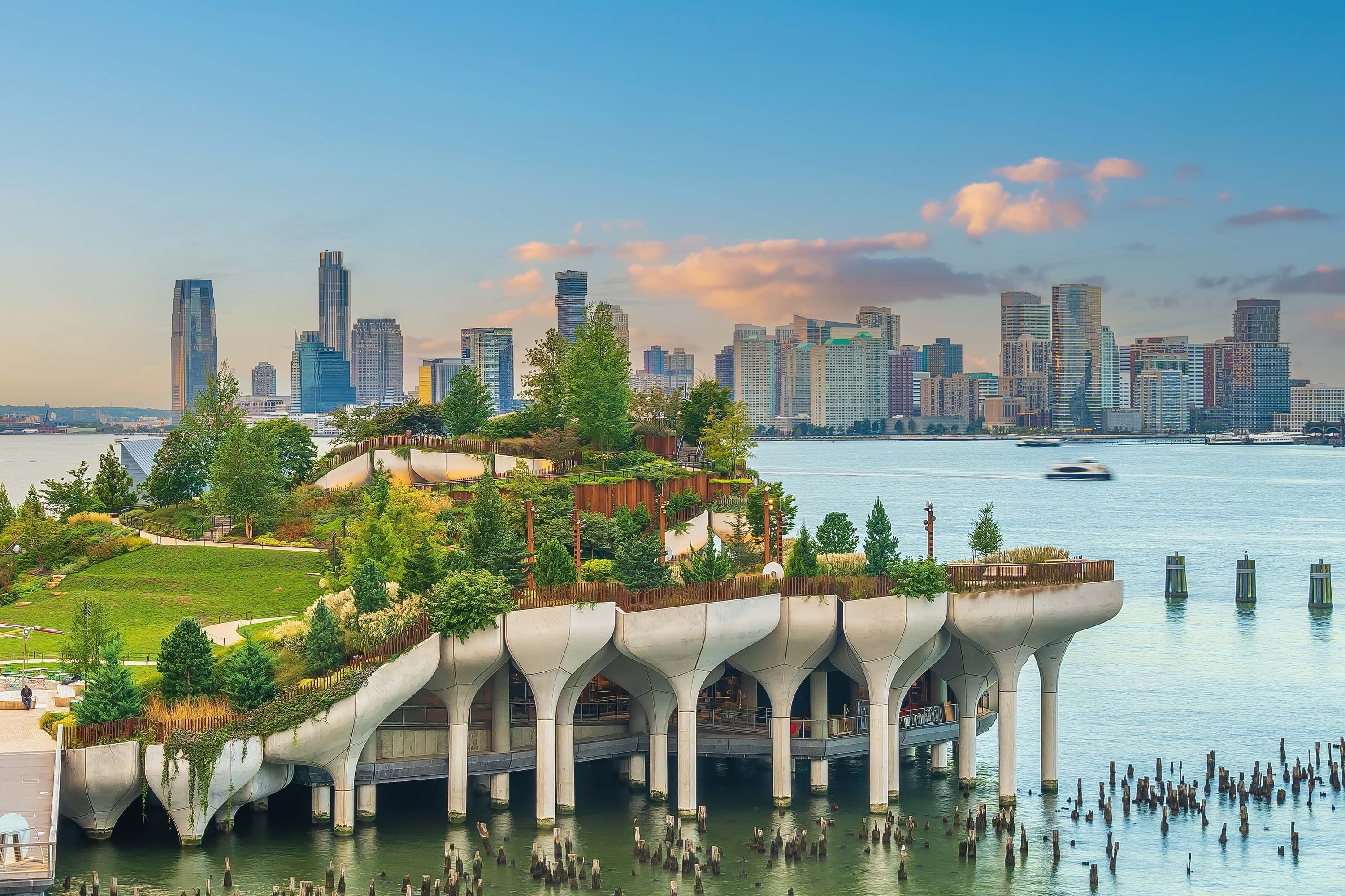 High Line, Chelsea Market & Hudson Yards Tour with Edge: NYC's Best ...