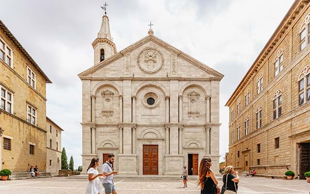 Pienza & Montepulciano Day Trip | Wine, Lunch & Olive Oil Tastings ...