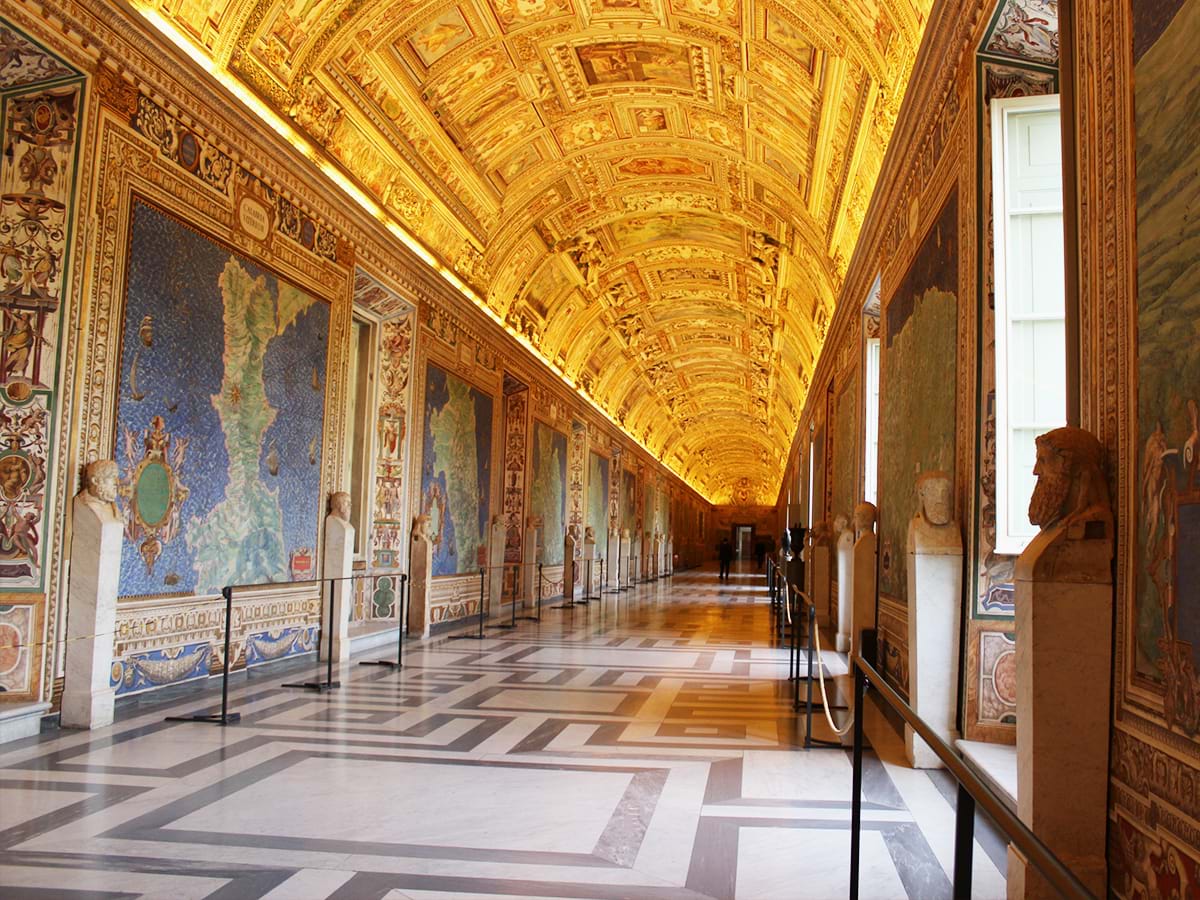 Vatican Museums, Sistine Chapel, & St. Peter's Basilica guided Tour ...